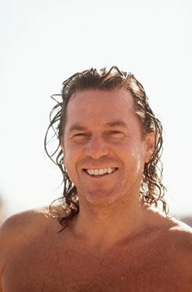 Biography | Rennie Ellis Photographic Archive